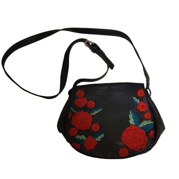 French Connection | Bags | French Connection Rose Crossbody Baguette ...